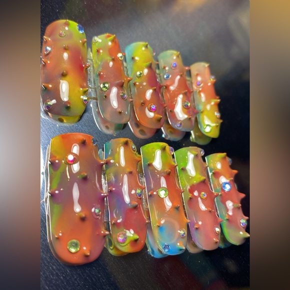 pressedbylynn | Accessories | Spike Me Press On Nails 2xl | Poshmark